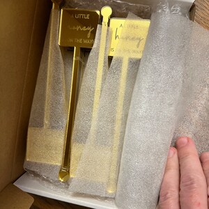 Personalized Acrylic Name Plate Topper, Custom Glitter Name Tag for Cup ...