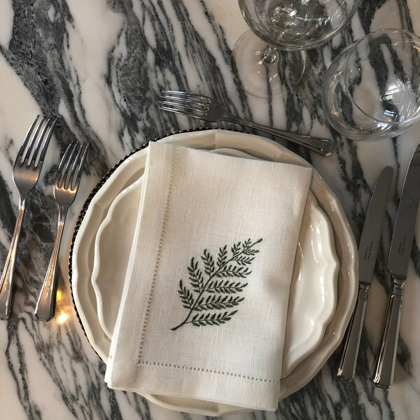 Linen Dinner Napkin With Lily Embroidery, Embroidered Napkin, White ...