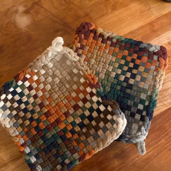 Set of 2 Potholders Thick, Loomed Trivet Woven Hot Pad - Etsy