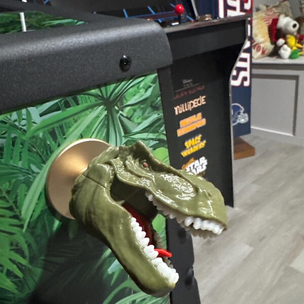 Space Paranoids Themed Coin Pusher. 1:6 / Sixth Scale. Great for ...