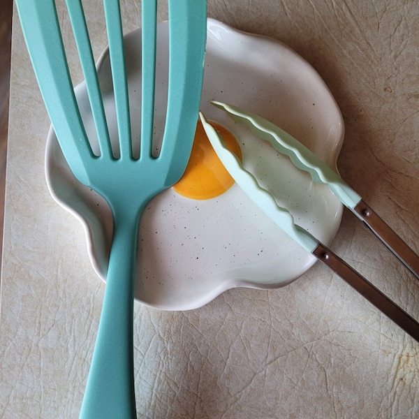 BIG Fried Egg Spoon Rest - Handmade Ceramic Kitchen Accessories (7.5 ...