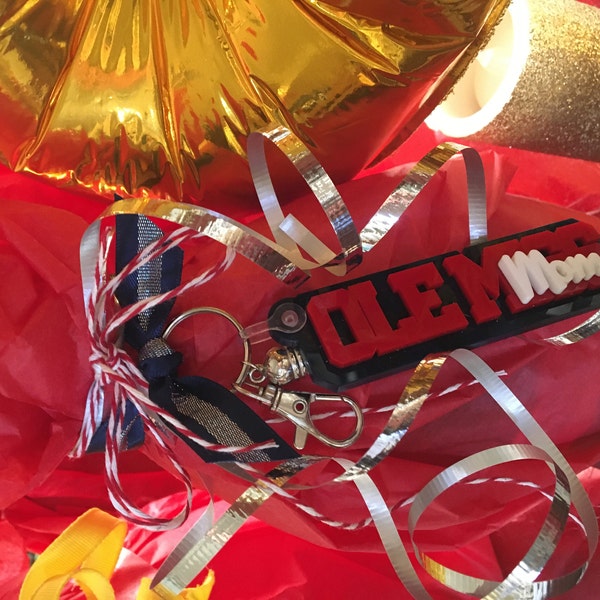 Personalized College Name Tag | College Acceptance | Gift | Grad ...