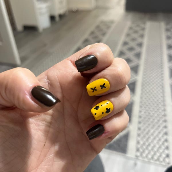 High-quality 4 Sets Surprise Box, Mystery Nails Sets, Press on Nail ...