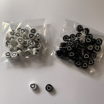 7mm White & Black Heart Letter Acrylic Bead/ Round Heart Beads/ Acrylic ...