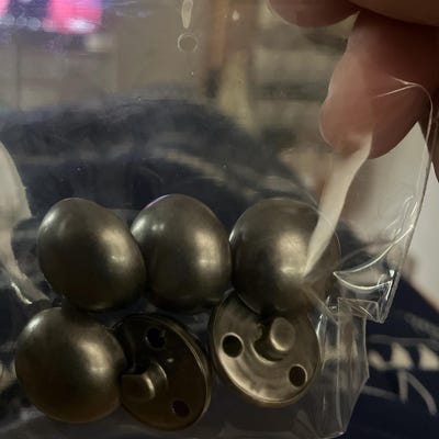 Vintage Molded White Plastic Buttons Silver Painted 1/2 20L 13MM Cool ...