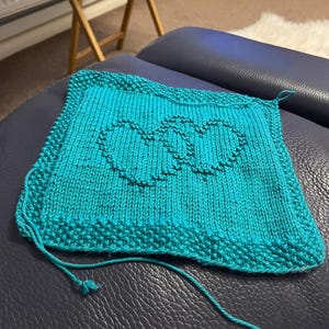 Knitting Pattern for Interlocking Hearts Washcloth or Afghan Square ...