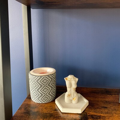Small Female Torso Goddess Sculpture Gift Set Concrete Candle Concrete ...