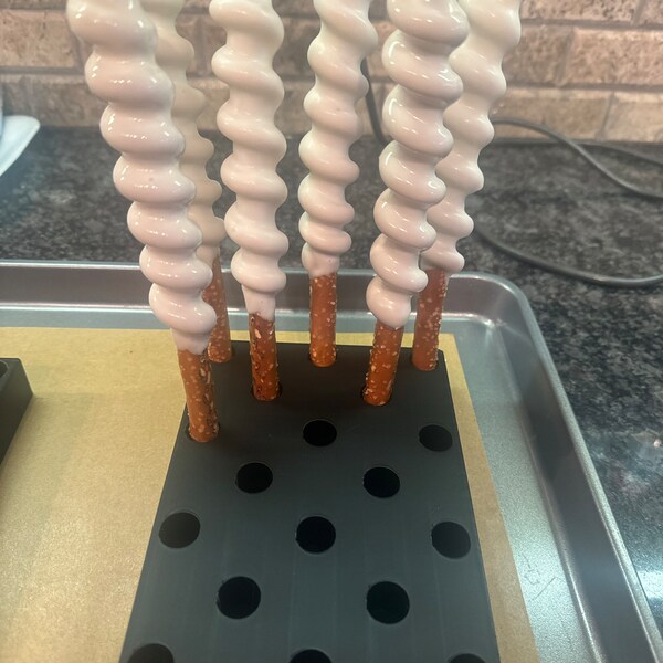 24 Hole Cake Pop Stand - Cake Pop Display - Treat Display - Cake Pop ...