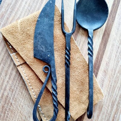 Medieval Cutlery Set, Hand-forged 4264 - Etsy