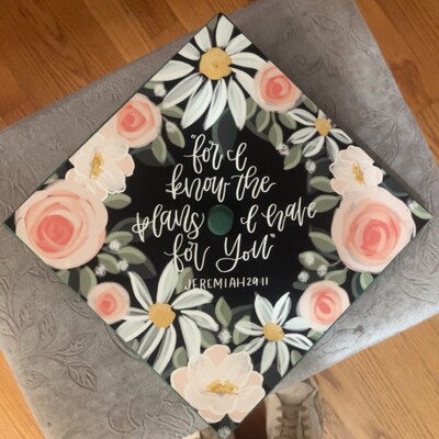 Customizable Floral Grad Cap Decoration Self-adhesive Daisies and Rose ...