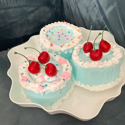 Red Pixie Dust Assorted Shape Solvent Resistant Glitter, Pick Your ...