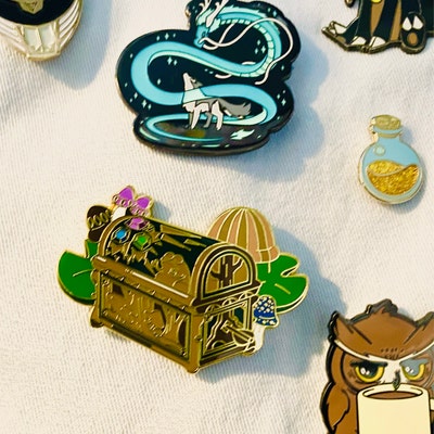 Amphibia Calamity Box Music Chest Enamel Pin - Etsy