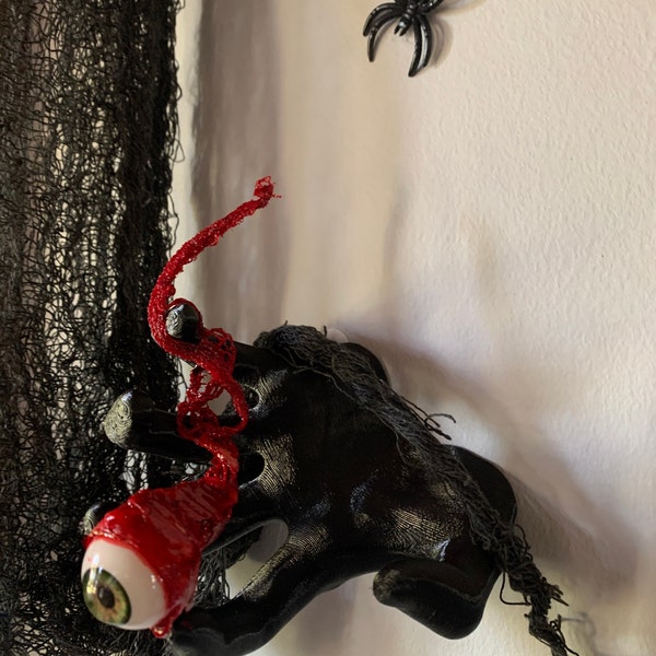 Creepy Hands Halloween Scary Decor | Hands Coming Out of the Wall ...