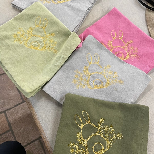 Easter Bunny Embroidery Design, 3 Sizes, Instant Download - Etsy