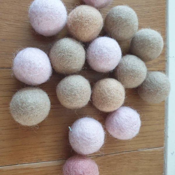 100% Wool Felt Balls With Beads, 50 Pcs, 1 Inch 23mm, Pure Wool ...