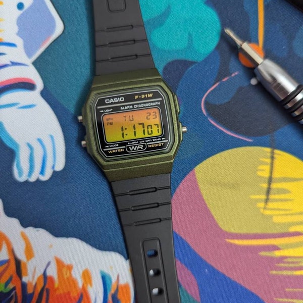 Casio F-91W Monochrome Gradient Filter Screen - Etsy