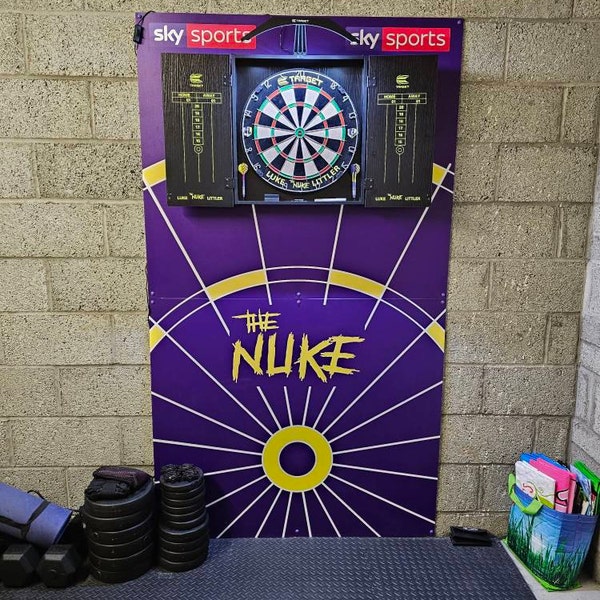 6ft High Cut Out Soldiers Black Fluted Plastic Remembrance PER SOLDIER ...