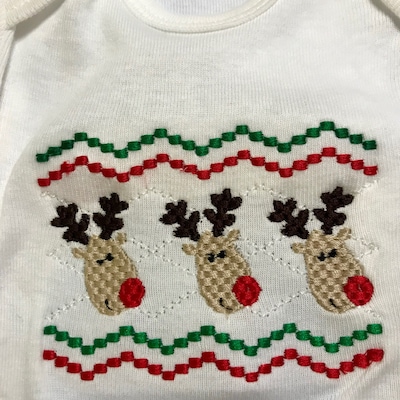 Faux Smocking Reindeer Machine Embroidery Design - Etsy