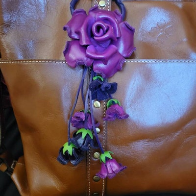 Karen's ORANGE Daisy Small-eeerr Leather Keychain & Charm With Antique ...