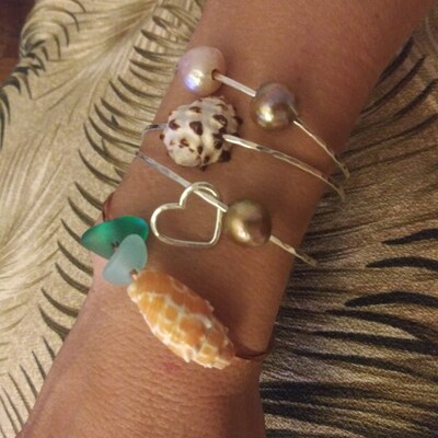 SHELL BANGLES in Gold Set of 3 Bangles in 14k Gold Filled - Etsy