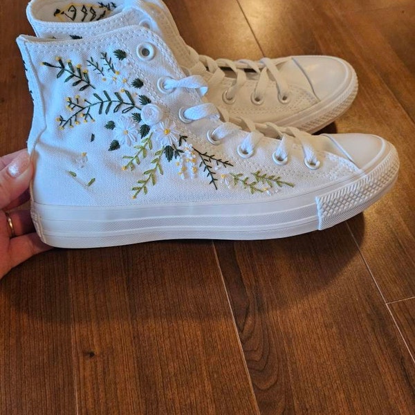 Custom Embroidered Wedding Converse, White Flowers Embroidered Sneakers ...