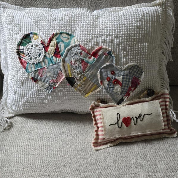 Patriotic Decor, Mini Flag Pillows, Vintage Quilt Pillows, Set of Three ...