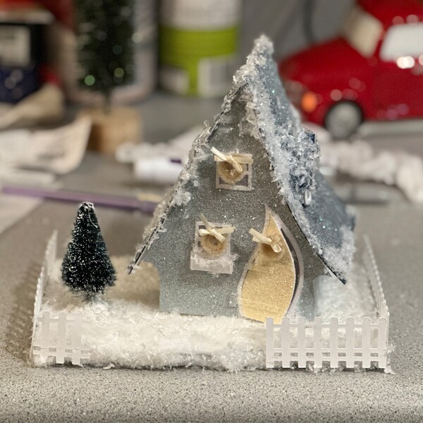 Gabled Octagon House: Pre-cut House Kit to Make Your Own Miniature Putz ...