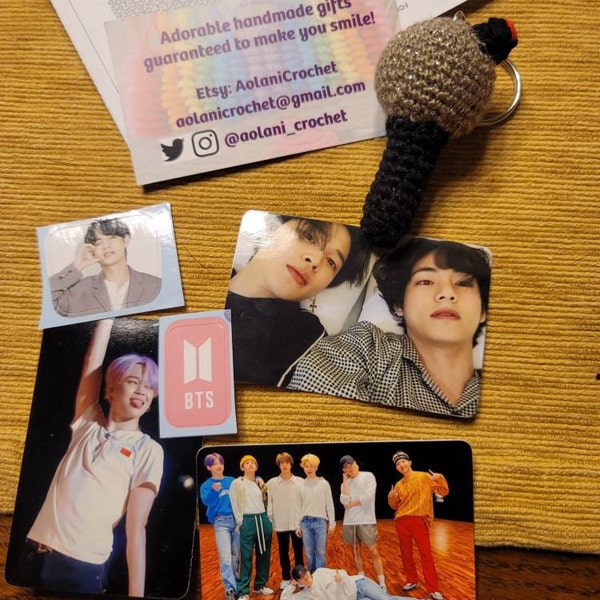 Handmade Tom Servo MST3K Crocheted Pillow (made to Order) - Etsy