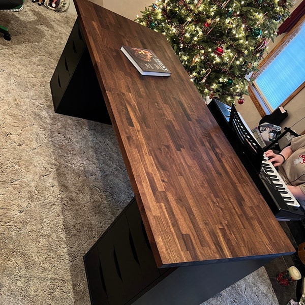 Pretty Walnut Butcher Block Desktop, 25-30" X 48 to 72 Inch Long USA ...