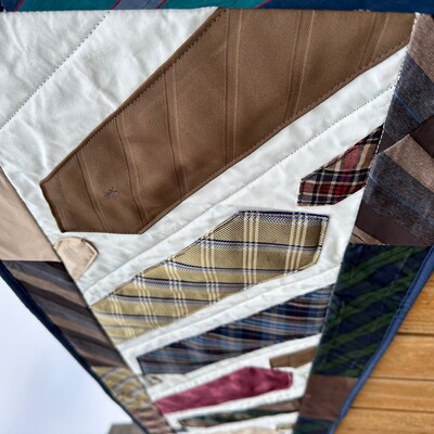 PDF Pattern Rectangular 8 Necktie Quilt Table Topper Runner - Etsy