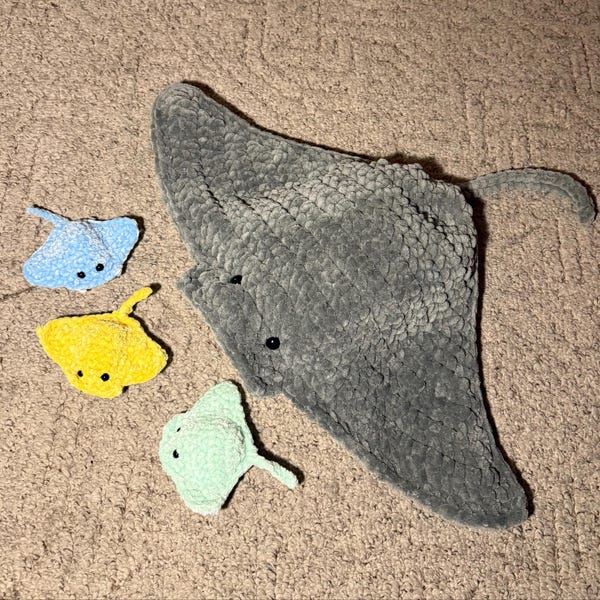 PATTERN: No-sew Maverick the Manta Ray - Huge Amigurumi Manta Ray ...