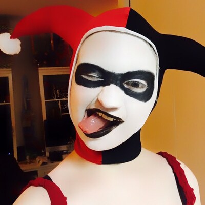 Jester Cowl - Etsy