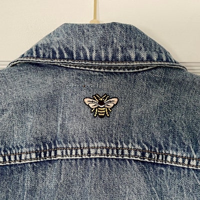 Tiny Bee Patch Iron on Embroidered Patches Metallic Gold - Etsy