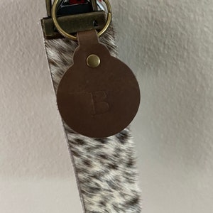 Custom Leather Circle Keychain. Monogrammed Personalized Full - Etsy