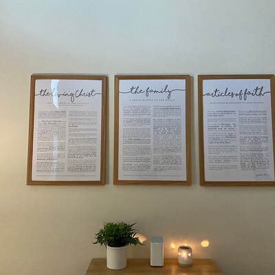 The Living Christ Print on Premium Paper Cursive Title LDS - Etsy