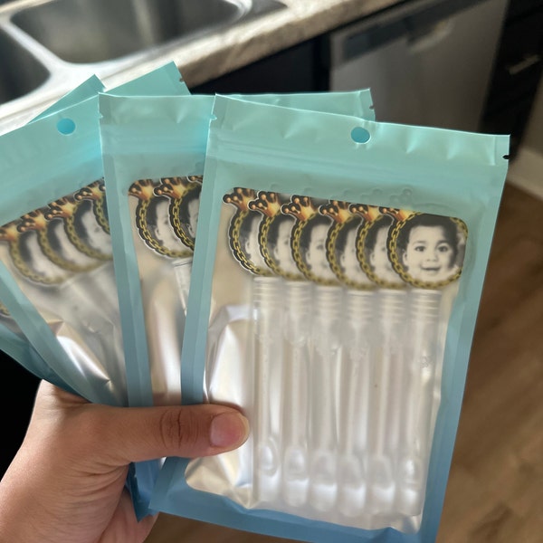 Smiley Face Party Mini Bubbles, Party Favors, Birthday Parties, Smiley ...