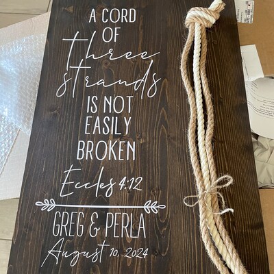 Round Unity Ceremony Sign, A Cord of Three Strands Wedding Sign, 3 ...