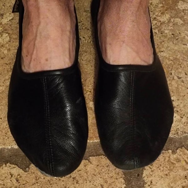 Genuine Leather Handmade Tawaf Shoes Women Size, Winter Socks, Shoes ...
