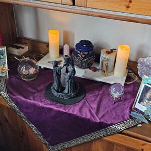 Death Moth Urn, Memorial Pet Urn, Small Keepsake Jar for Human Ashes ...