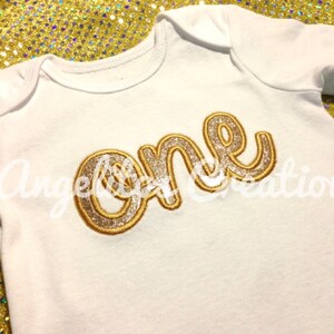ONE Cursive Applique Font/design - Etsy