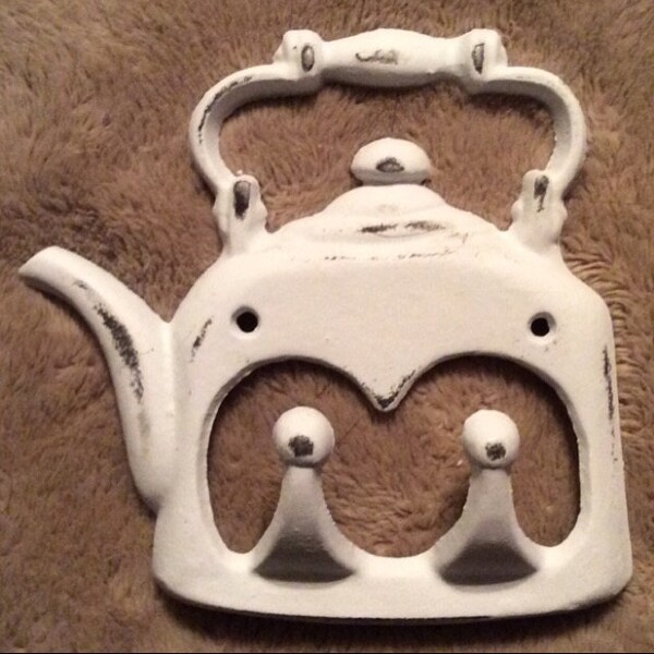 Metal Cast Iron Shabby White Tea Pot Hook- Kettle Apron Towel Coat Wall ...