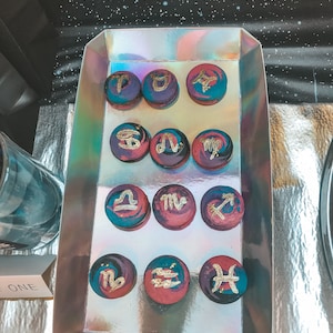 Galaxy Space Macarons 6/12/24 Choose Your Flavor French Macaroons ...