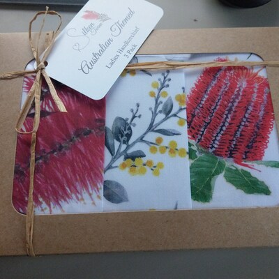 Australian Gum Blossom Table Runner Table Centre Piece - Etsy Australia