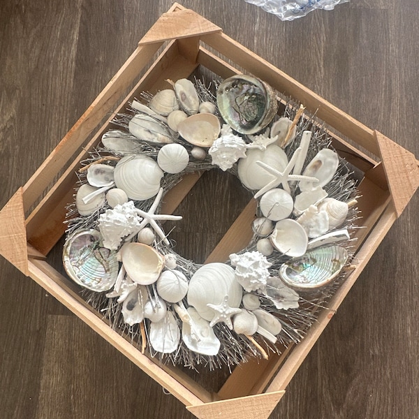 All Natural White Seashell, Sand Dollar, Abalone Wreath 19in - Etsy