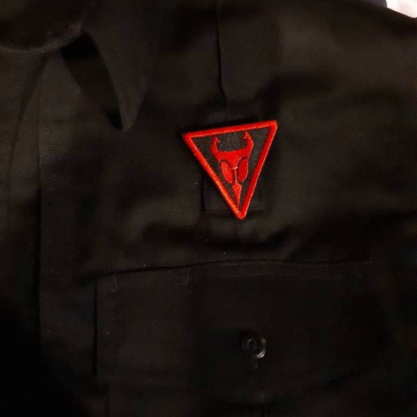 Irken Invasion Insignia - Invader Zim - Shiny Metallic Embroidered. - Etsy