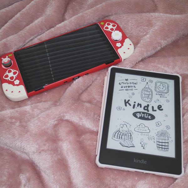 Kindle Girlie : Cute Kindle Lock Screen, Kindle Screensaver, Kindle ...