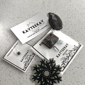 DIY KIT Miniature Fairy Witch Desk Dollhouse Apothecary Desk Miniature ...