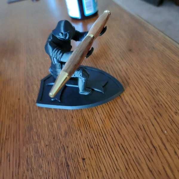 Mandalorian Pen Holder Lightsaber Pen Star Wars Desk Accessory Office ...