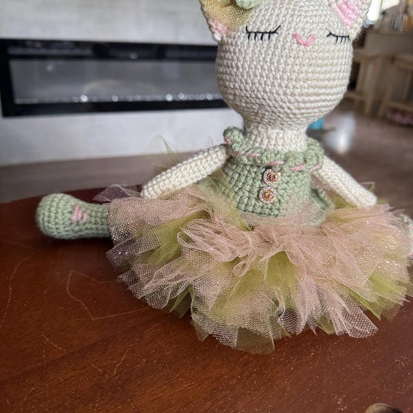 CROCHET PATTERN AMIGURUMI: Kyo the Baby Triceratops (english/français ...