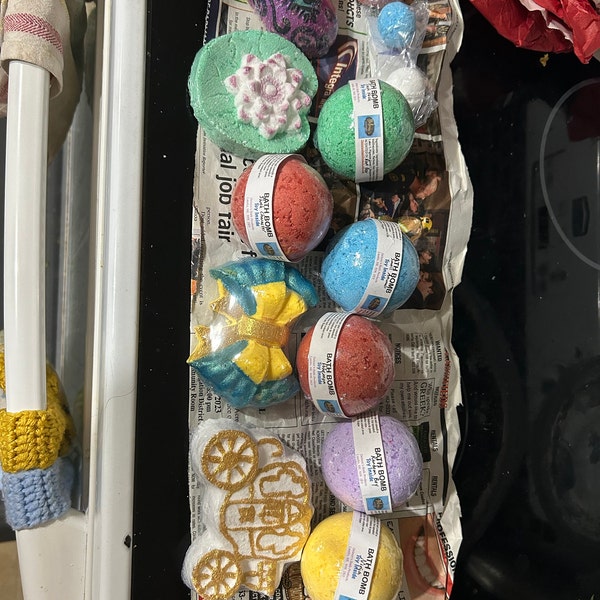 Confetti Bath Bomb. Bath Bomb Dust. Fizzy Bath Confetti. Bath Time Fun ...